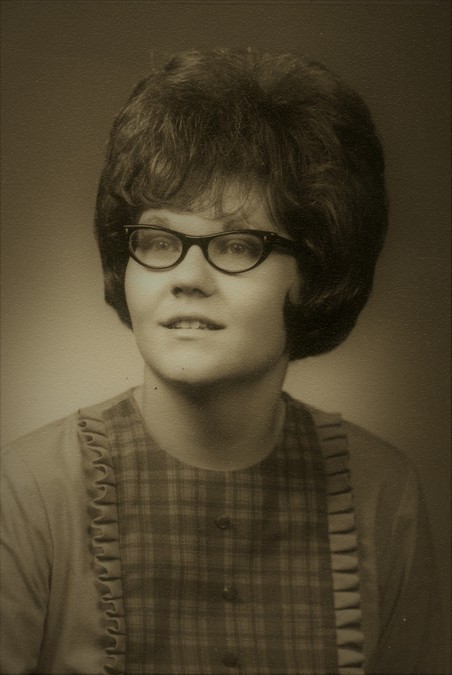 Anita Mortimer's Instagram, Twitter & Facebook on IDCrawl